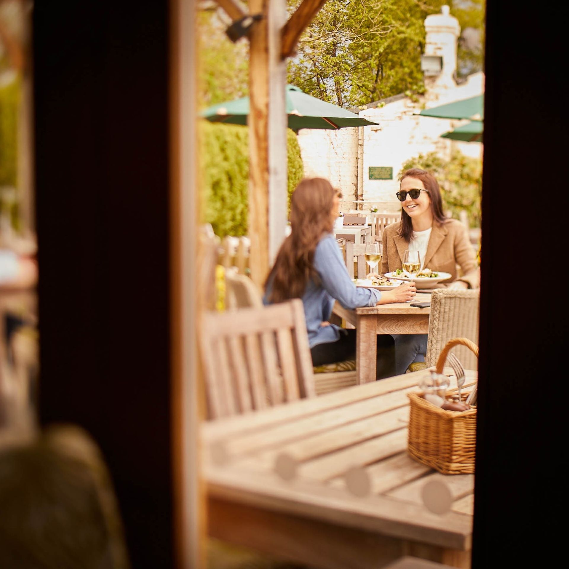 The Anglesey Arms. Family friendly pub and hotel in Anglesey