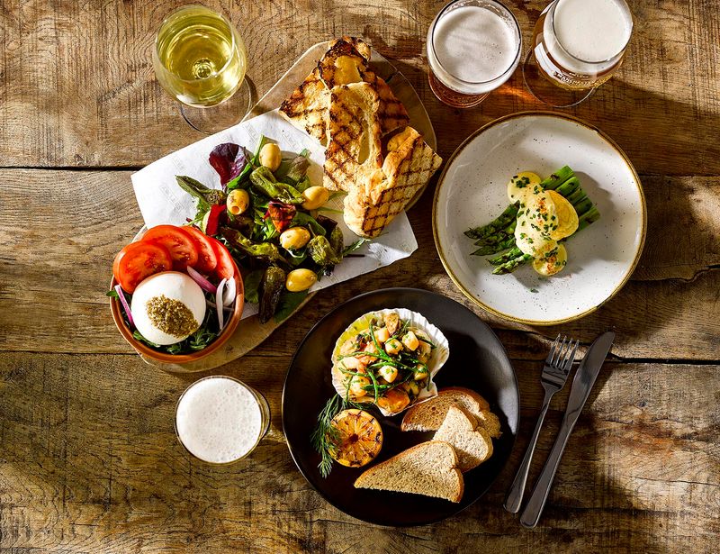 The Anglesey Arms | Seasonal food in Anglesey
